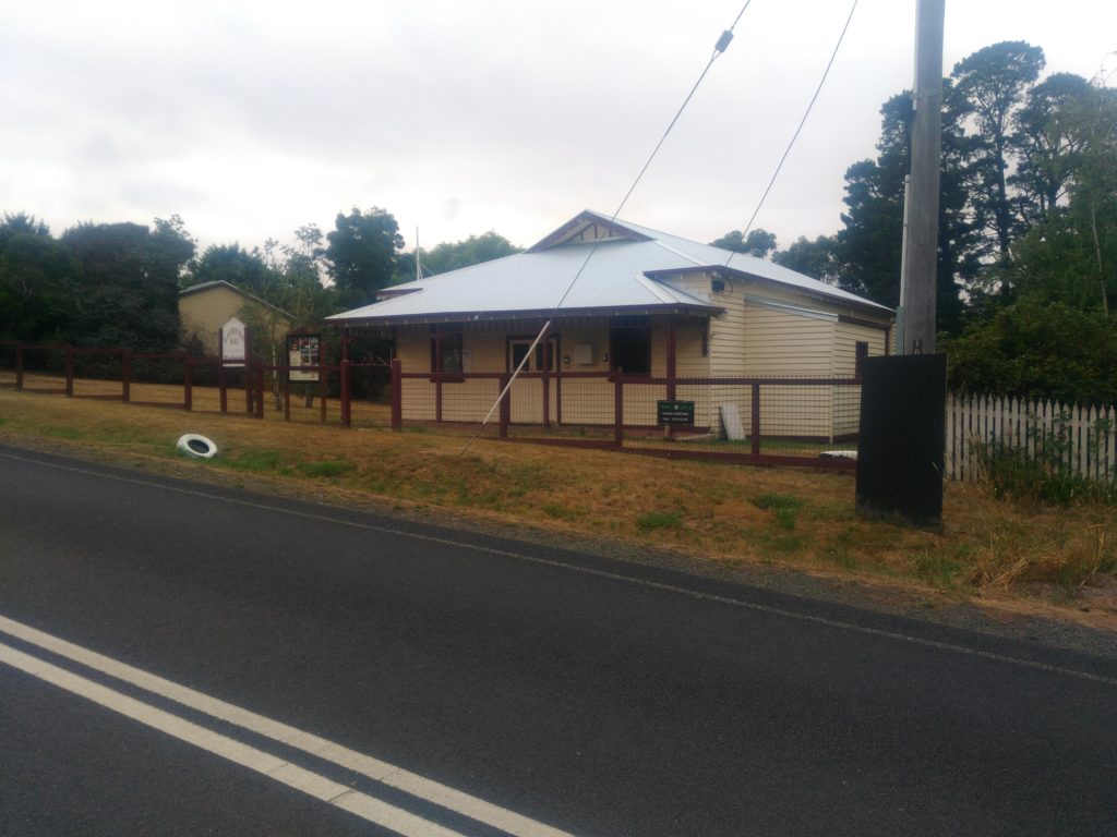 Lauriston Hall has a new roof! - Macedon Ranges Community Halls